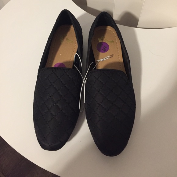 Report | Shoes | Report Flat Black New | Poshmark